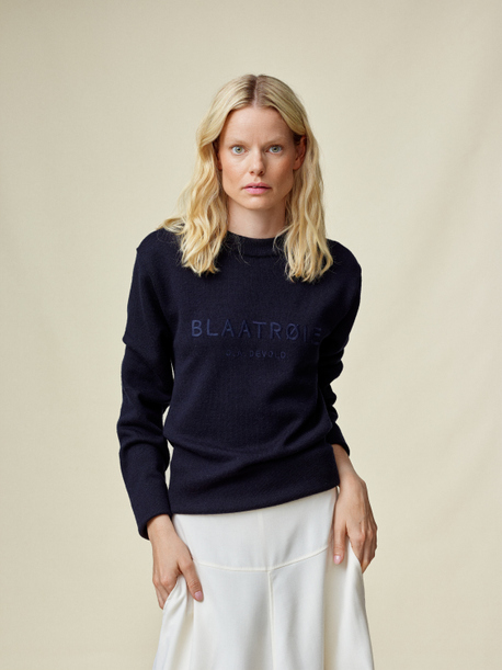 Blaatrøie No. 1 | Original Blaatrøie with Embroidery | O.A.D. Official ...